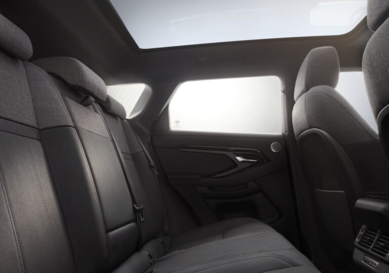 2024 RANGE ROVER EVOQUE - INEAX MOTORS