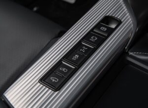 2022 LEXUS LX - INEAX MOTORS