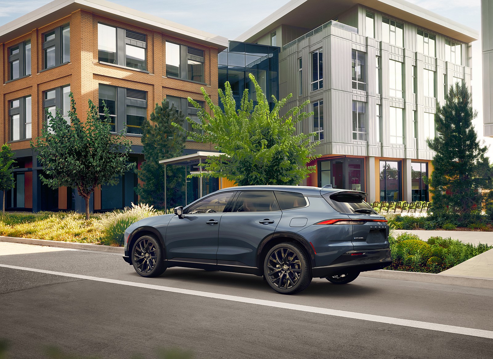 2025 TOYOTA CROWN SIGNIA - INEAX MOTORS