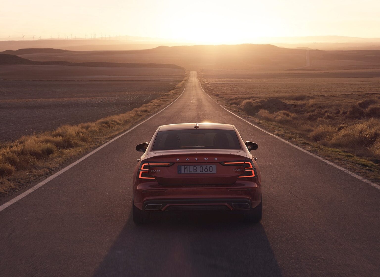 2019 VOLVO S60 - INEAX MOTORS