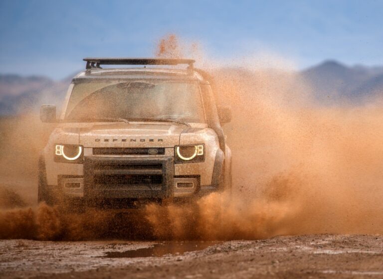 2020 LAND ROVER DEFENDER 110 - INEAX MOTORS