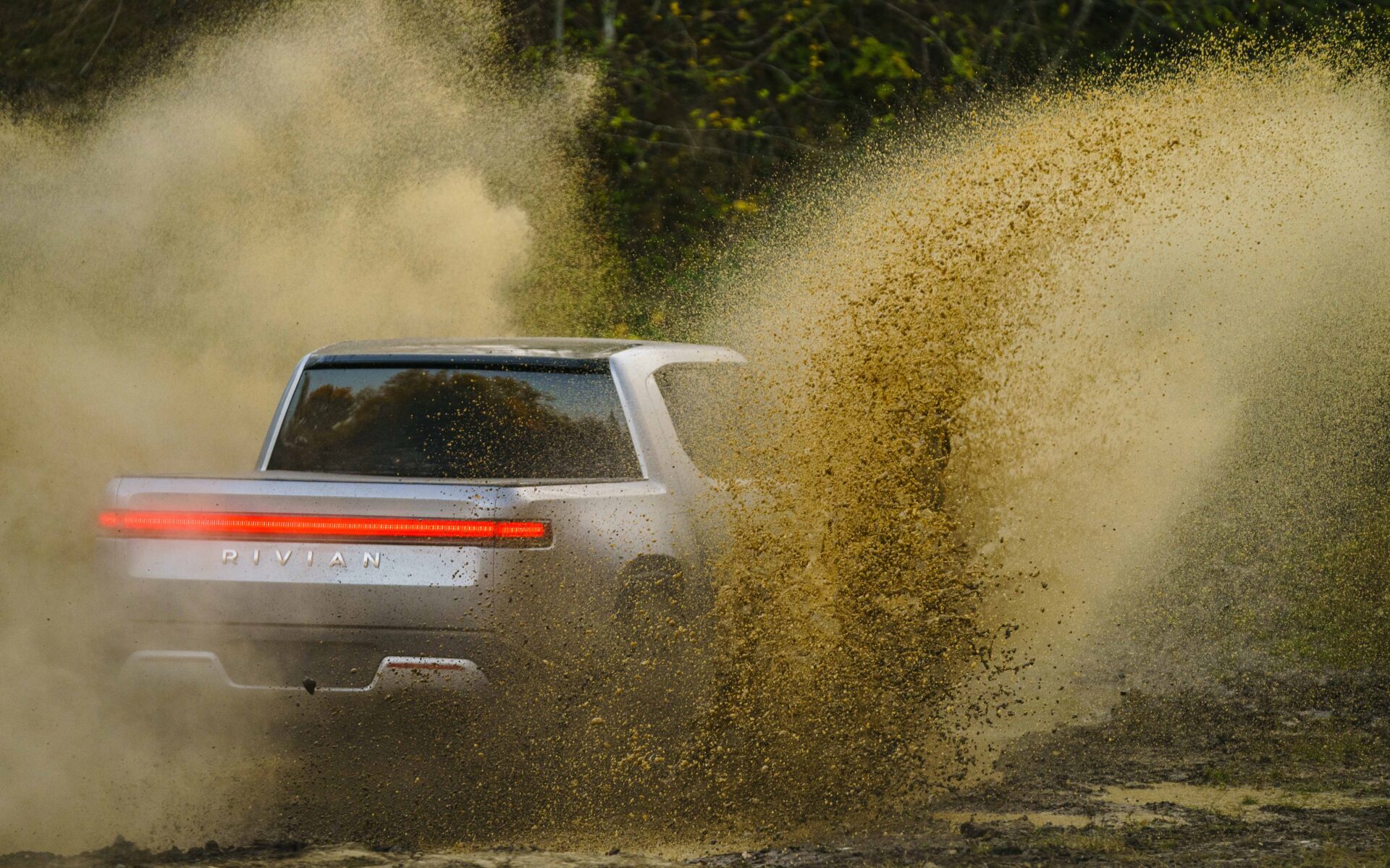 2021 RIVIAN R1T - INEAX MOTORS