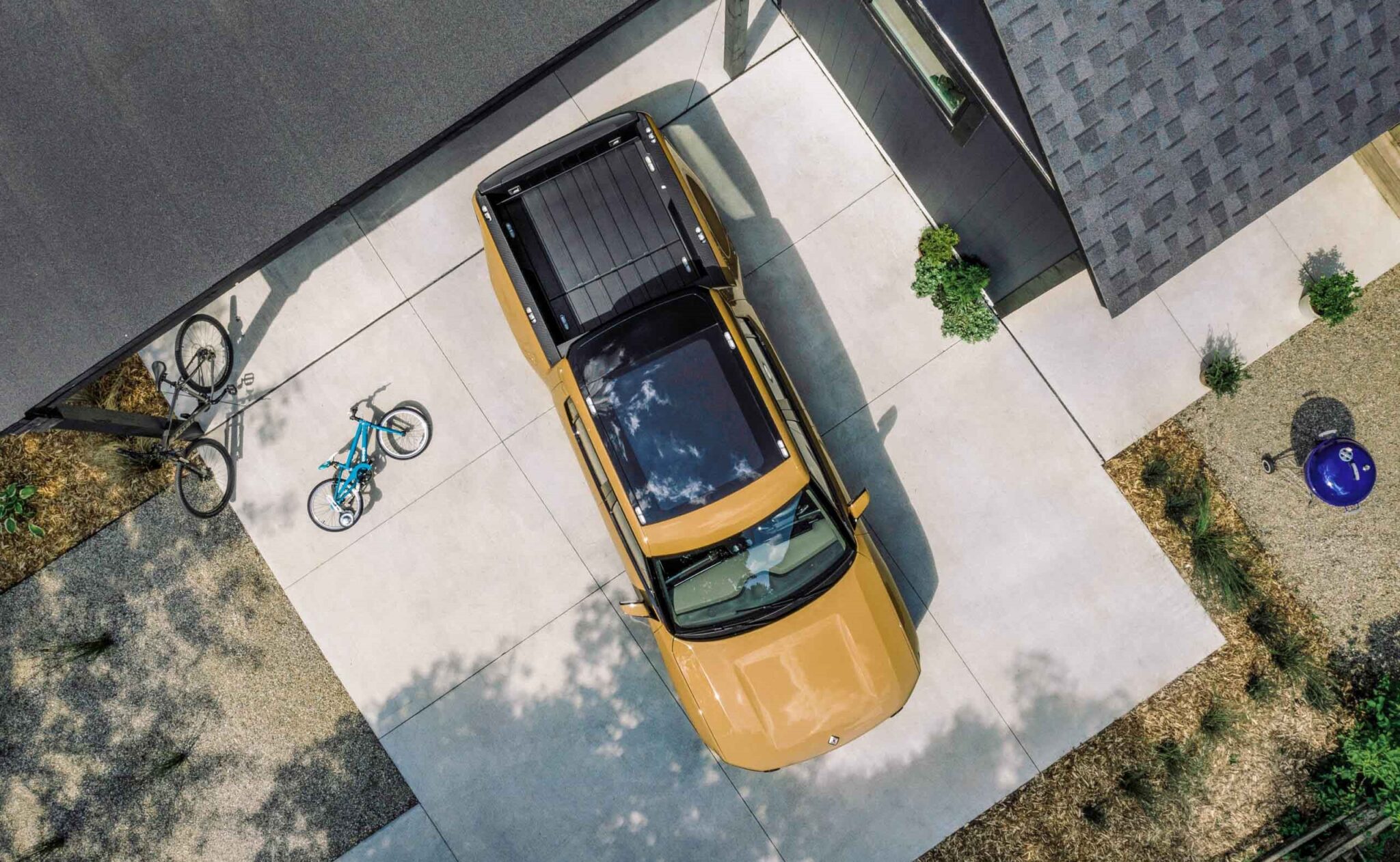 2021 RIVIAN R1T - INEAX MOTORS