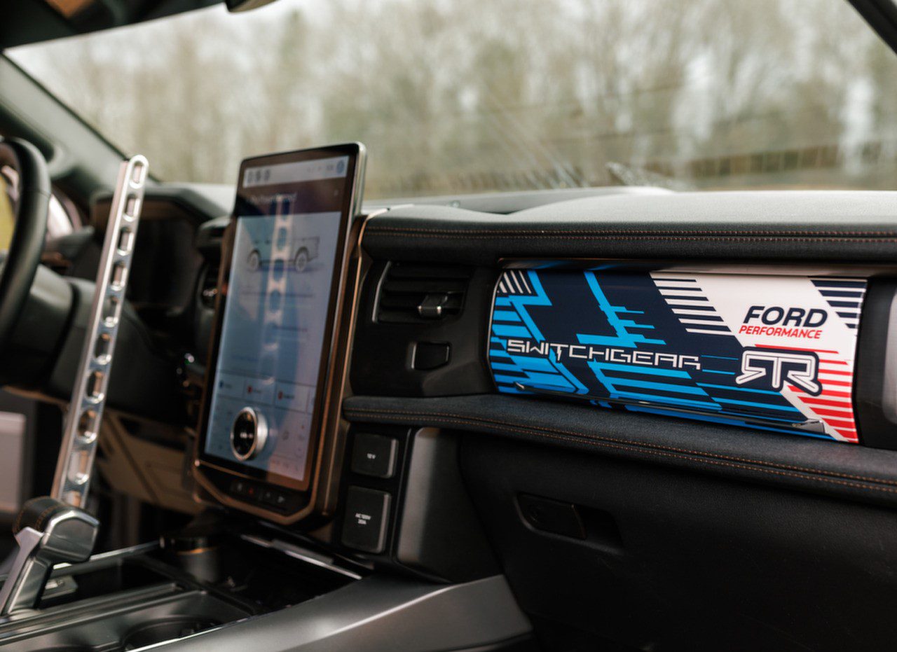2024 FORD F-150 LIGHTNING SWITCHGEAR CONCEPT - INEAX MOTORS