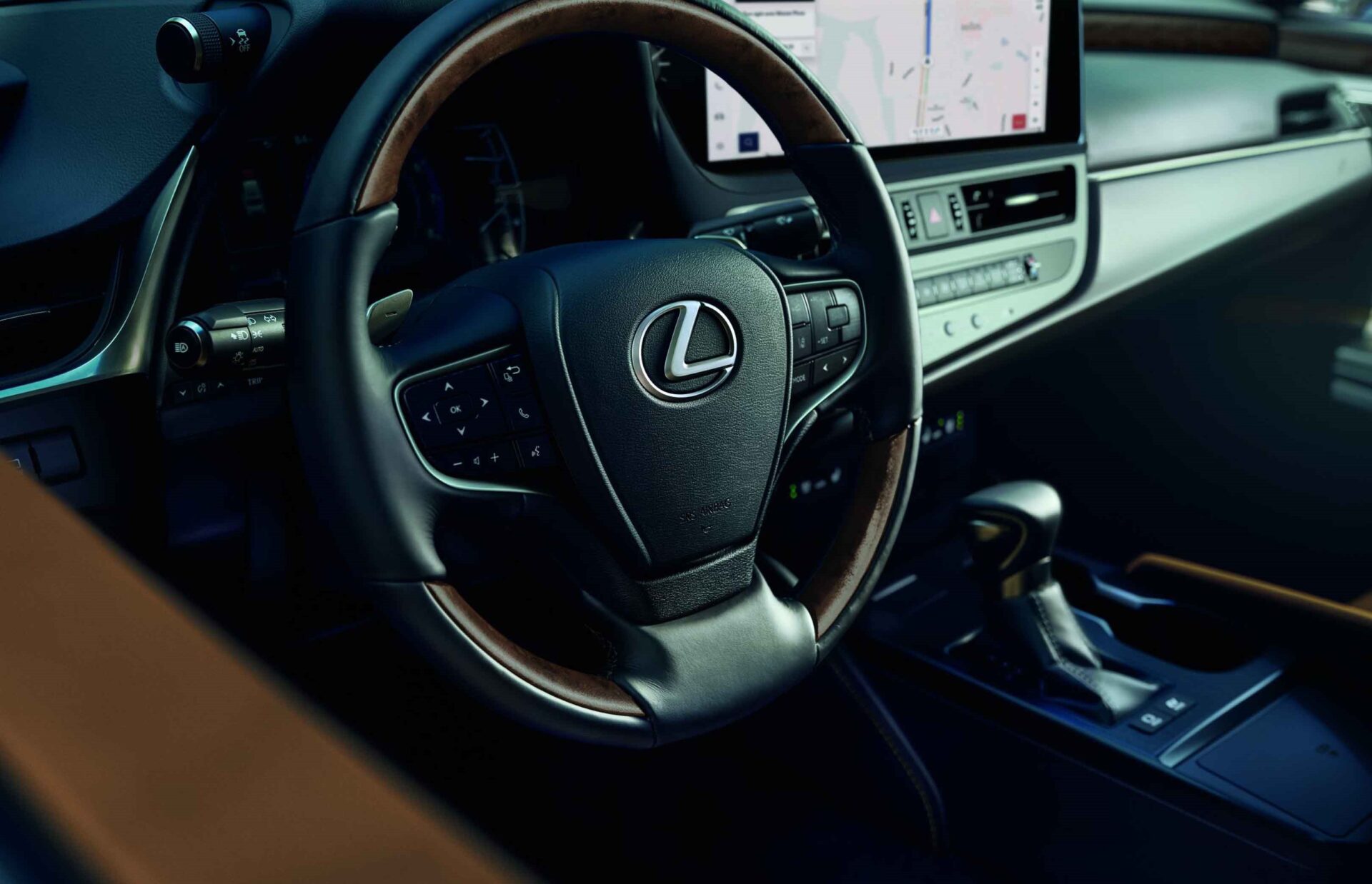 2024 LEXUS ES - INEAX MOTORS