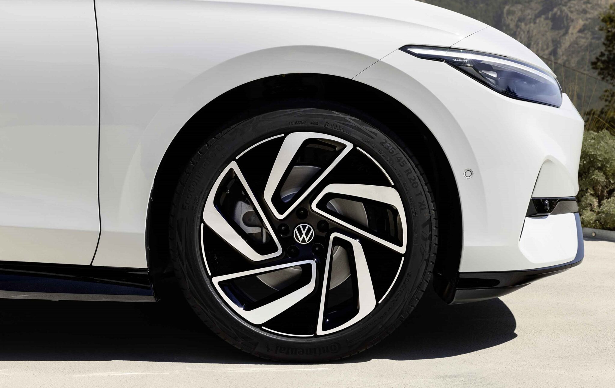 2024 VOLKSWAGEN ID.7 GLACIER WHITE METALLIC - INEAX MOTORS