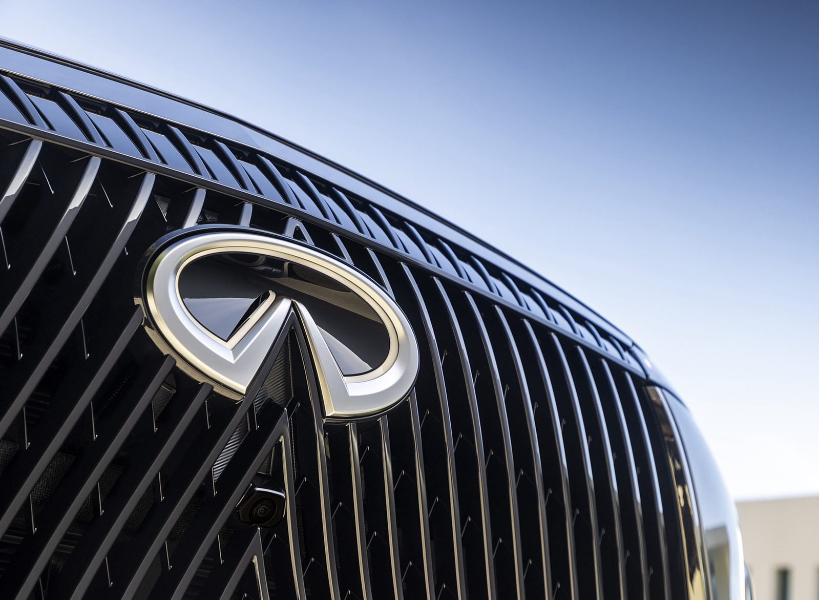 2025 INFINITI QX80 - INEAX MOTORS