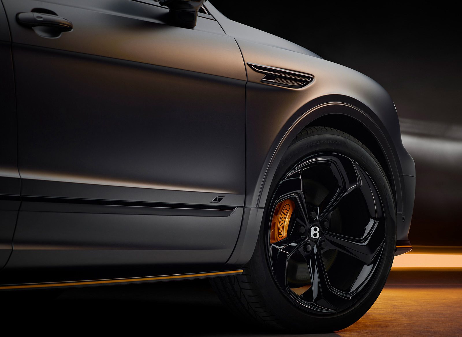 2024 BENTLEY BENTAYGA S BLACK EDITION - INEAX MOTORS