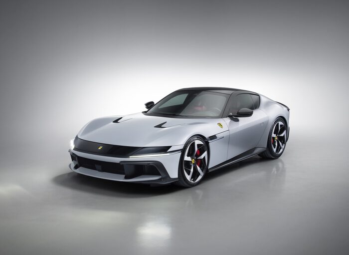 2025 FERRARI 12CILINDRI - INEAX MOTORS
