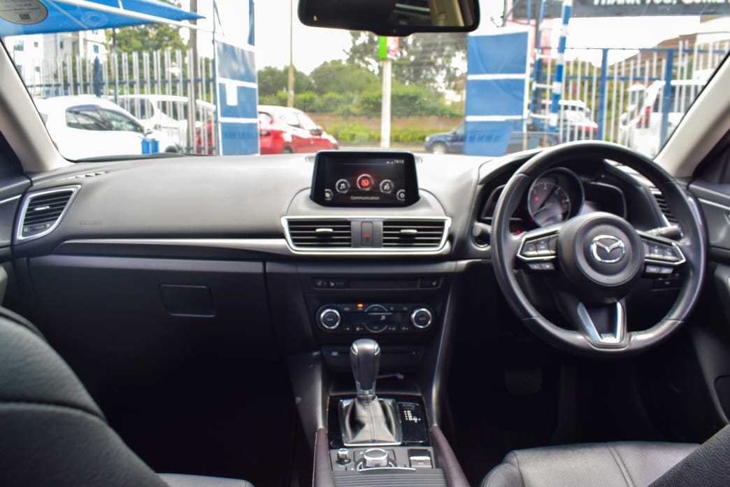 MAZDA AXELA - INEAX MOTORS