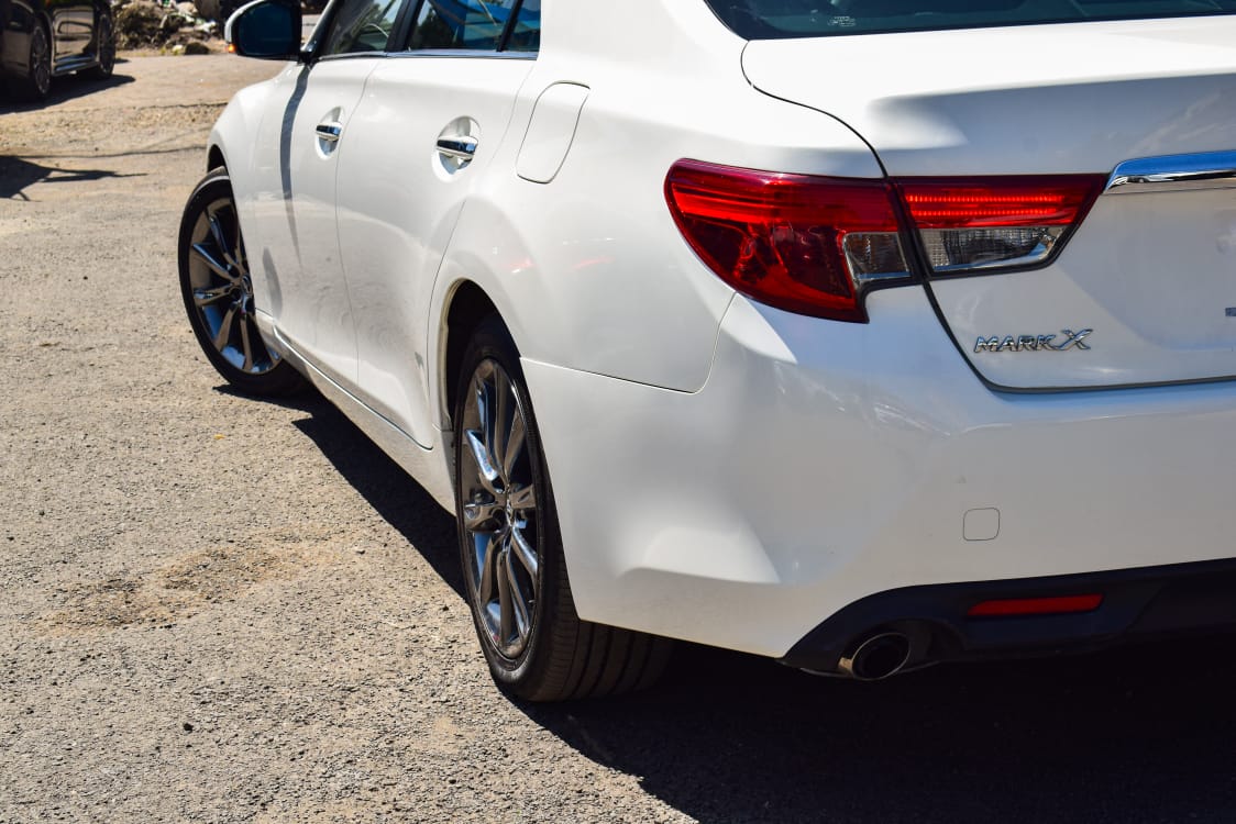 TOYOTA MARK X - INEAX MOTORS