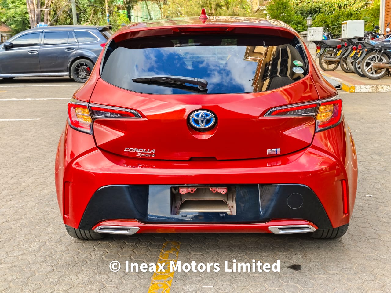 TOYOTA COROLLA SPORT - INEAX MOTORS