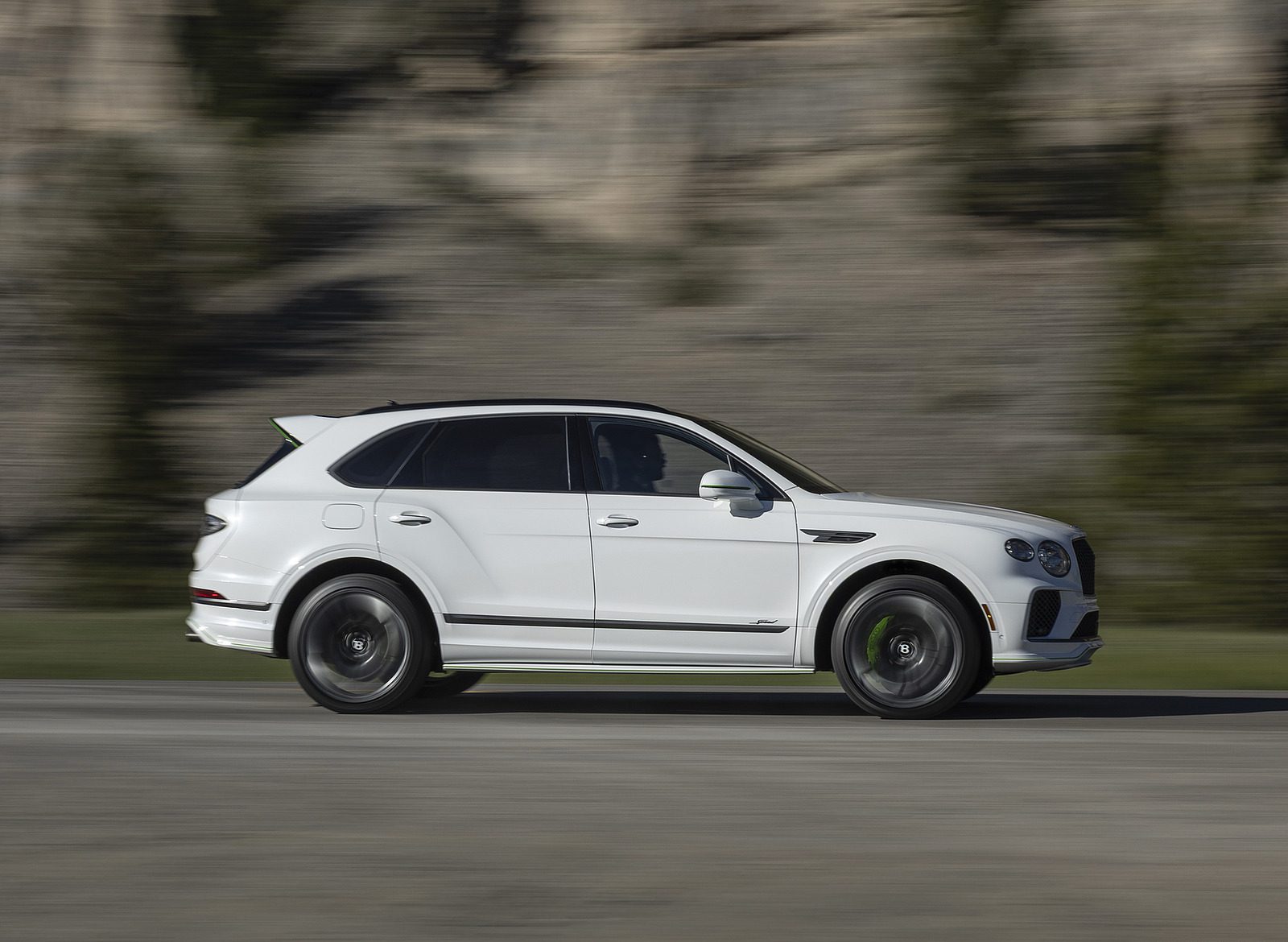 2026 BENTLEY BENTAYGA SPEED - INEAX MOTORS